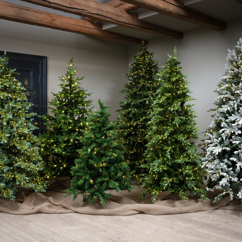 Welcome to our collection of artificial christmas trees | Plantagen